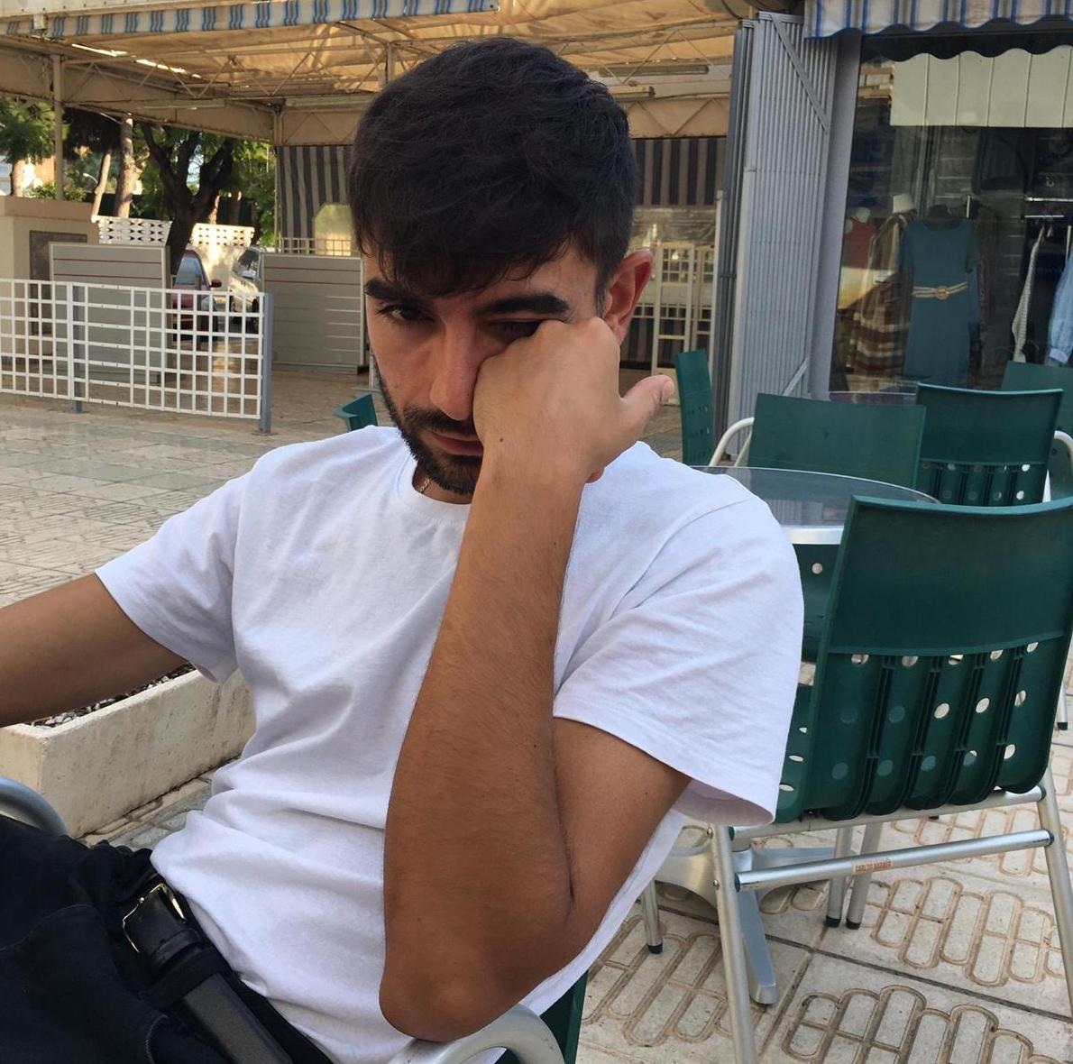 Adrián Fauro: «El amor es la hostia. Te diría, incluso, que querer es ...
